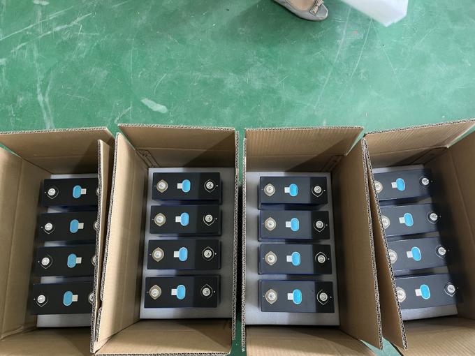 3.2V 280Ah LiFePo4 Prismatic battery cell EVE 280K 6000 Cycles for ESS EV